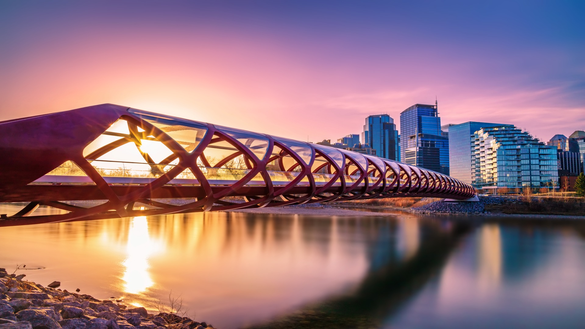 Cheap Business Class Flights to Calgary - First-Class.com